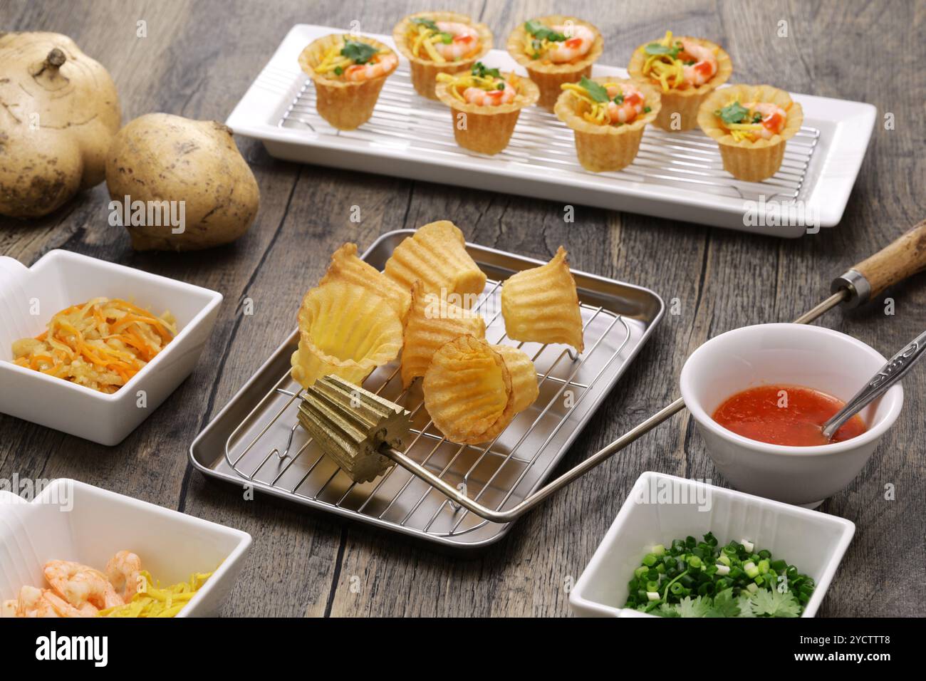 Homemade Kuih(kueh) pie tee, Malaysian Nyonya cuisine appetizer Stock ...