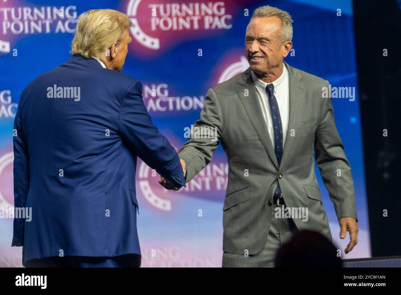 Robert F. Kennedy Jr and Donald Trump at an election rally at the Gas ...