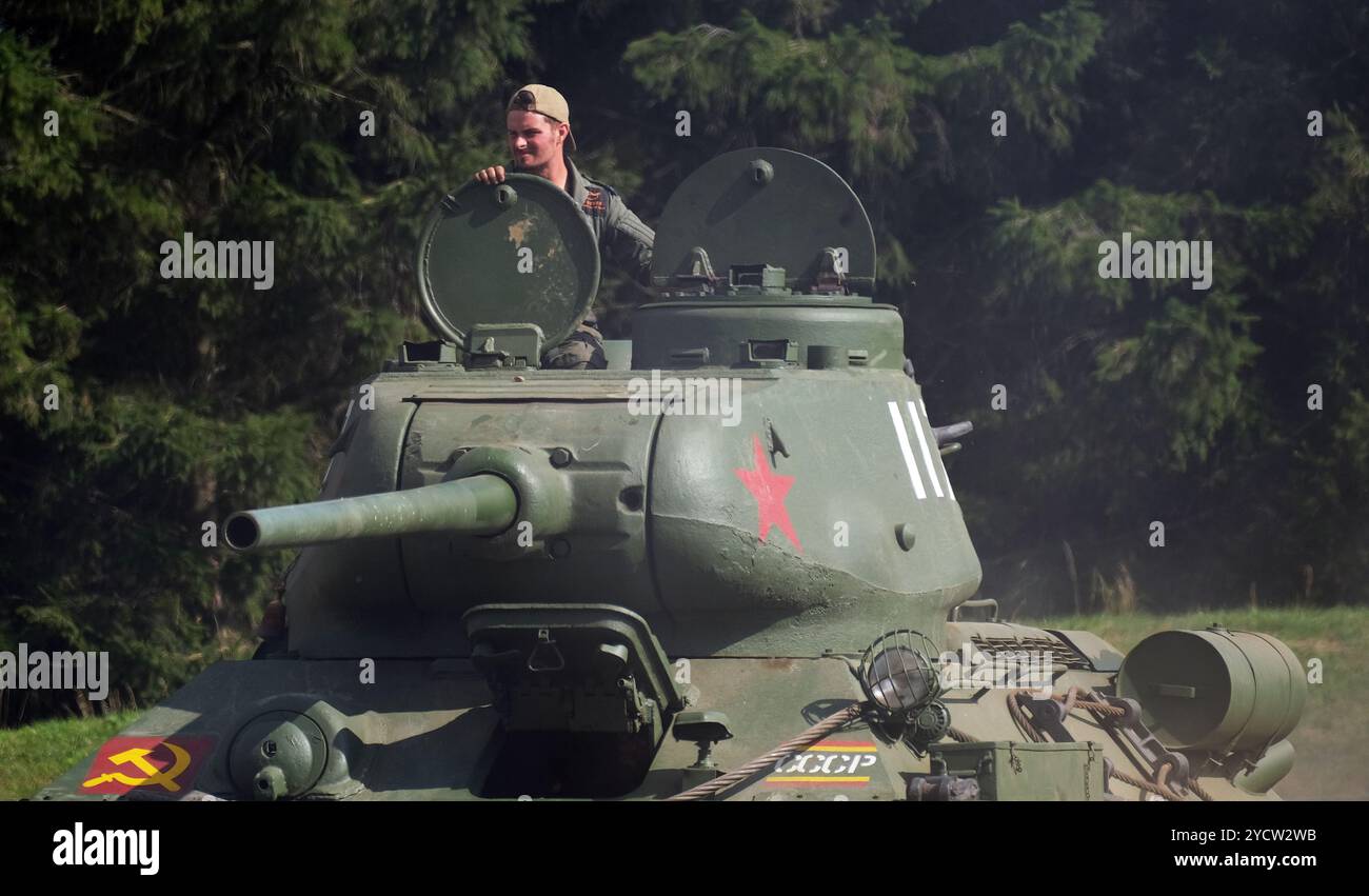 The T-34 is a Soviet medium tank from World War II. When introduced ...