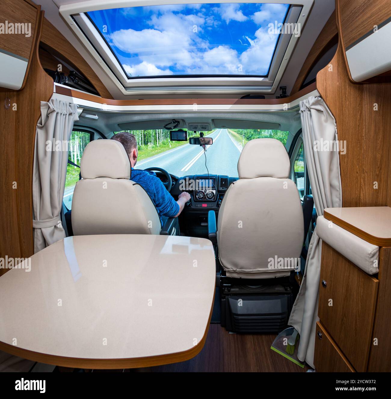 Driving van trailer hi-res stock photography and images - Alamy
