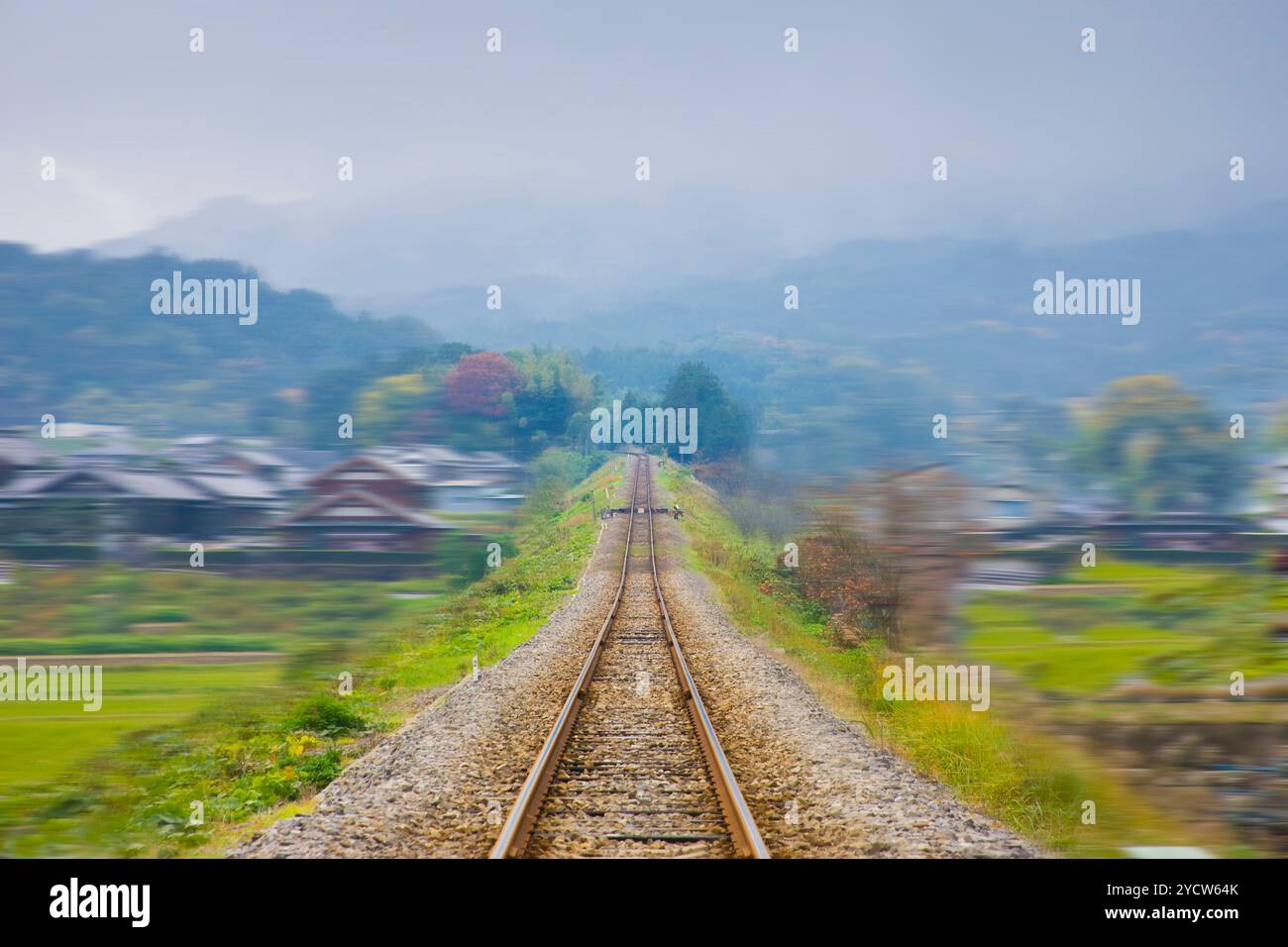 Railroad tie hi-res stock photography and images - Alamy