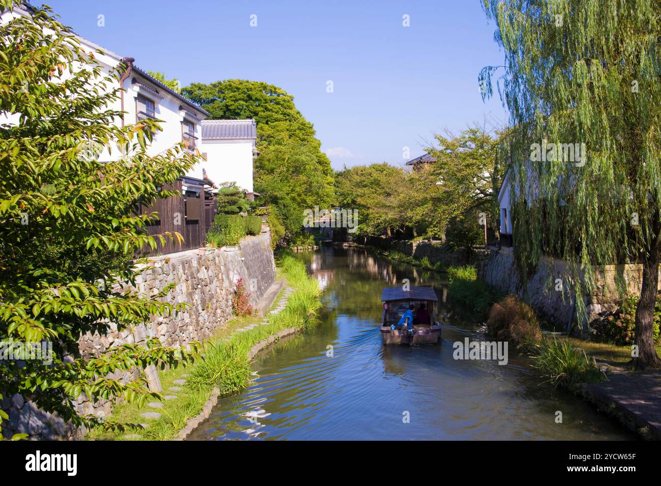 Omi merchant hi-res stock photography and images - Alamy