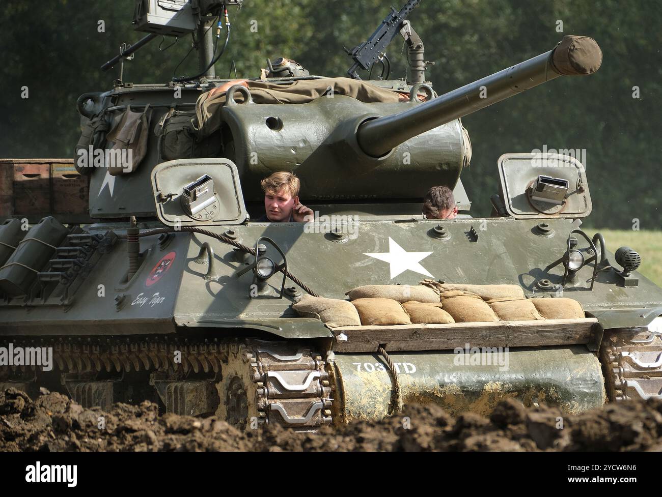 The M18 Hellcat (officially designated the 76 mm Gun Motor Carriage M18 ...