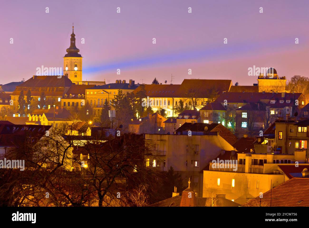 View upper view hi-res stock photography and images - Alamy