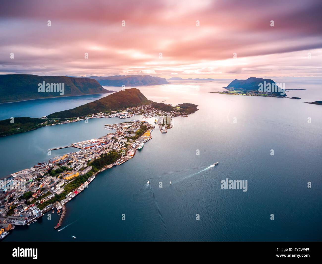 Lofoten islands archipelago aerial hi-res stock photography and images ...