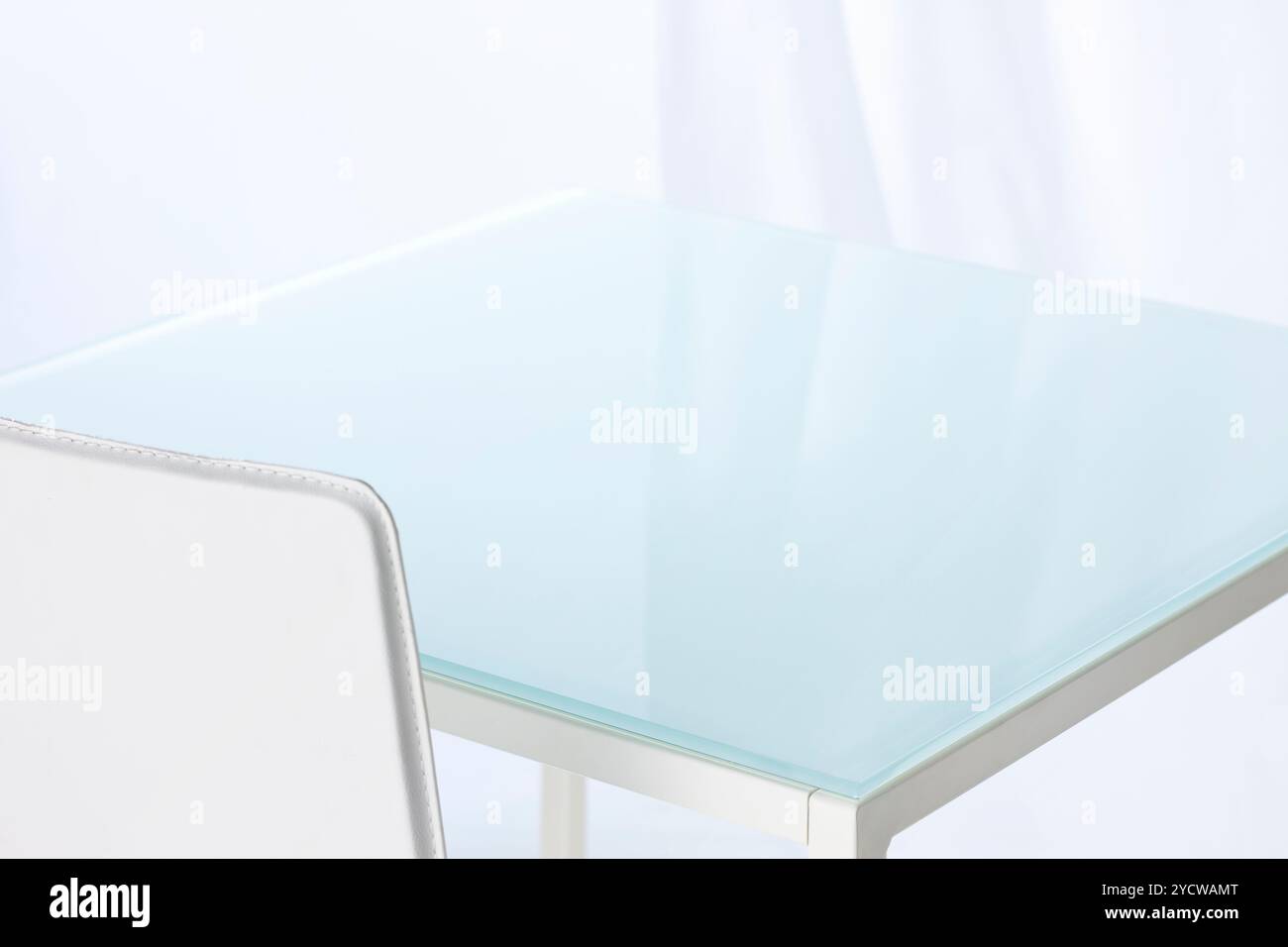 Desk material hi-res stock photography and images - Alamy