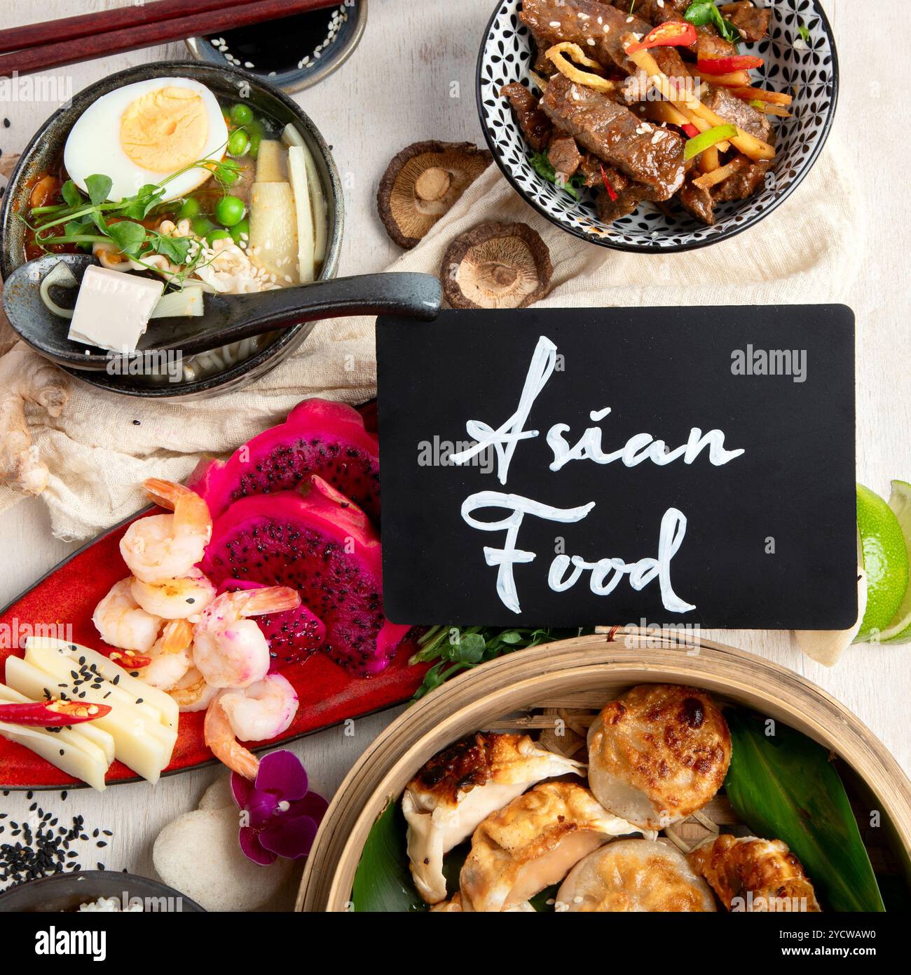 Asian food dishes hi-res stock photography and images - Alamy
