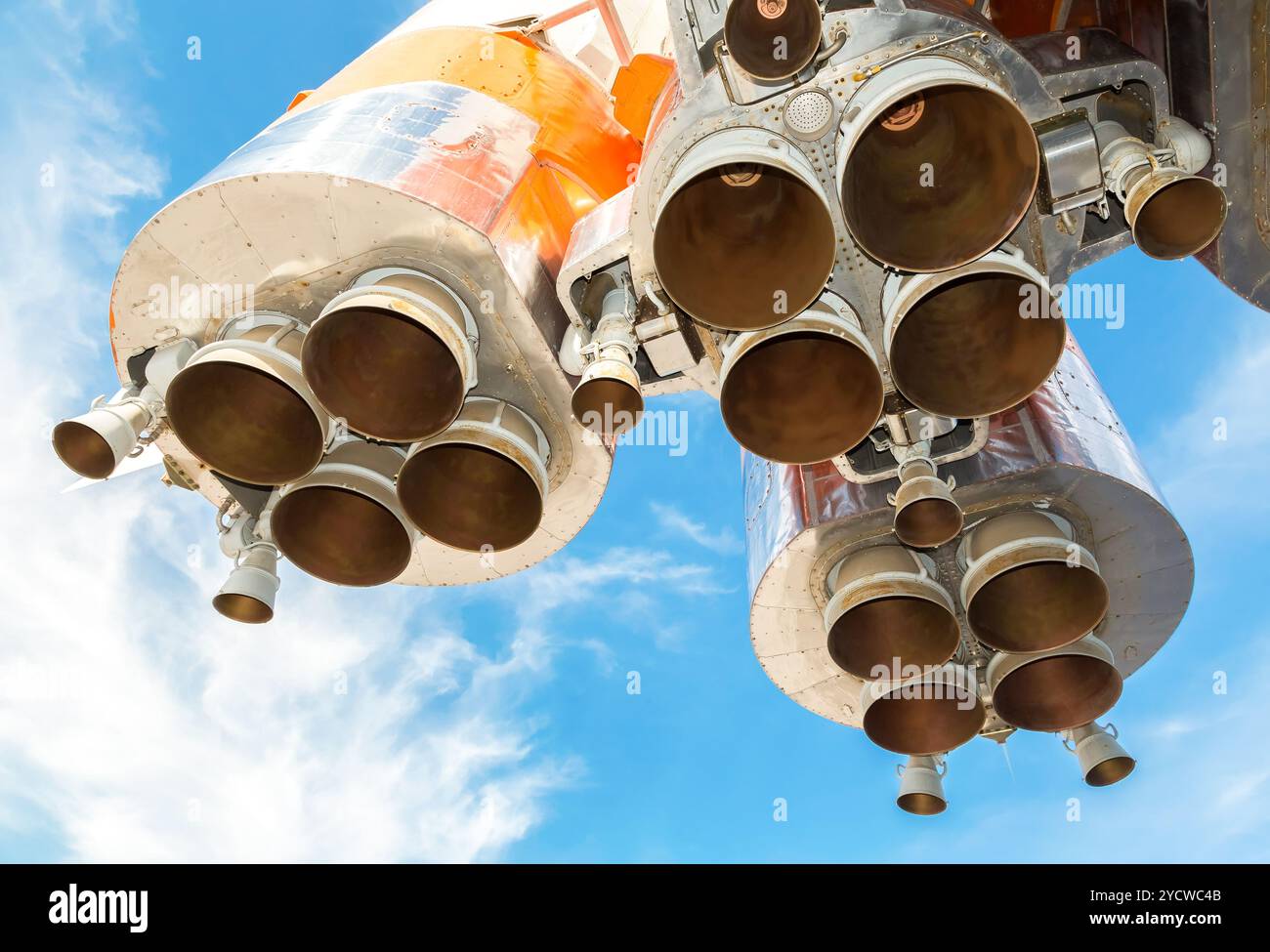 Space shuttle engines hi-res stock photography and images - Alamy