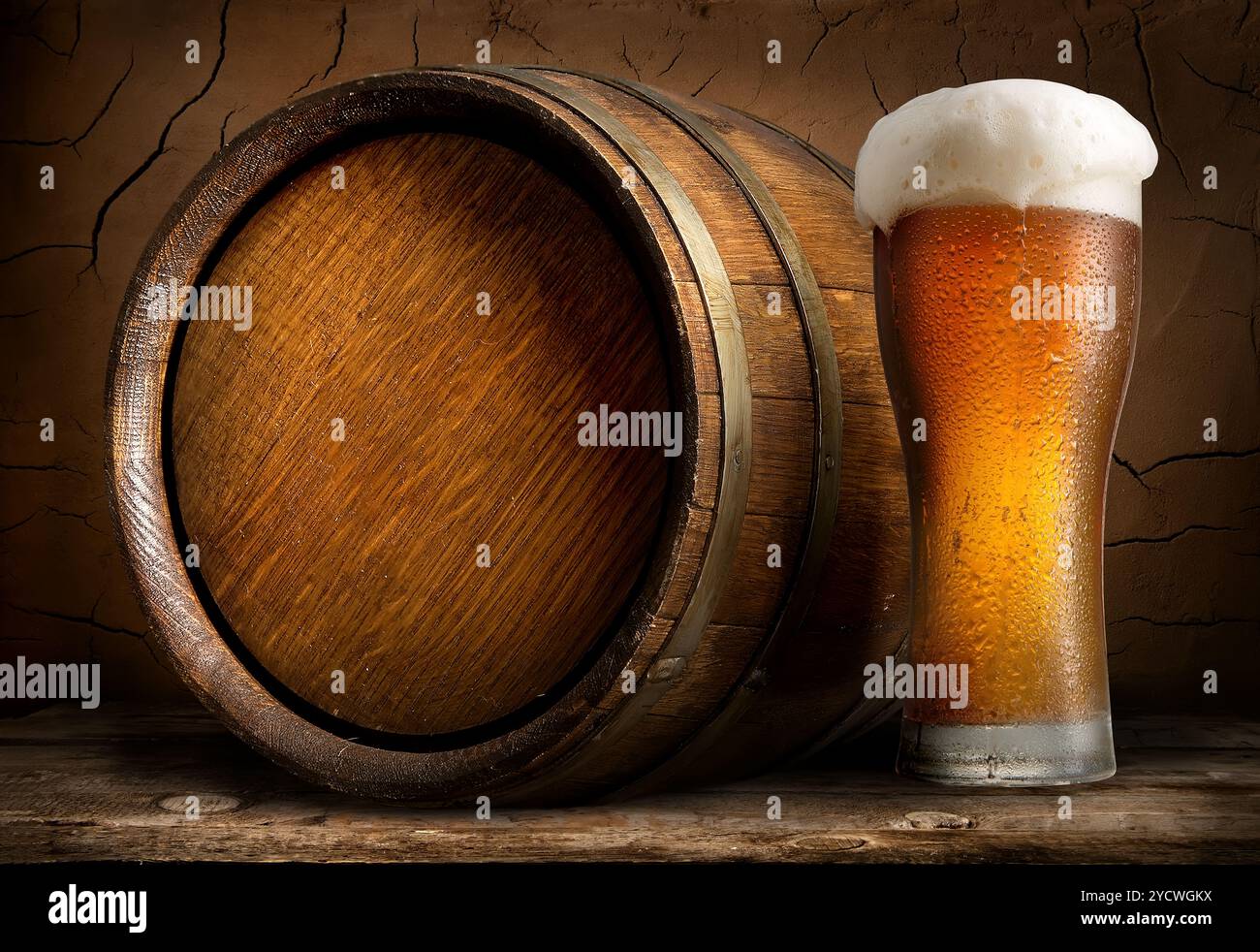 Beer in cask and glass Stock Photo - Alamy