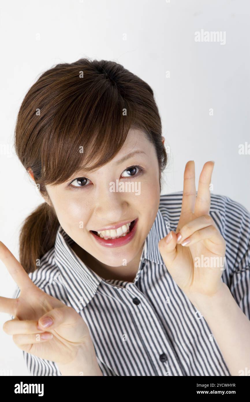 V peace sign hi-res stock photography and images - Alamy