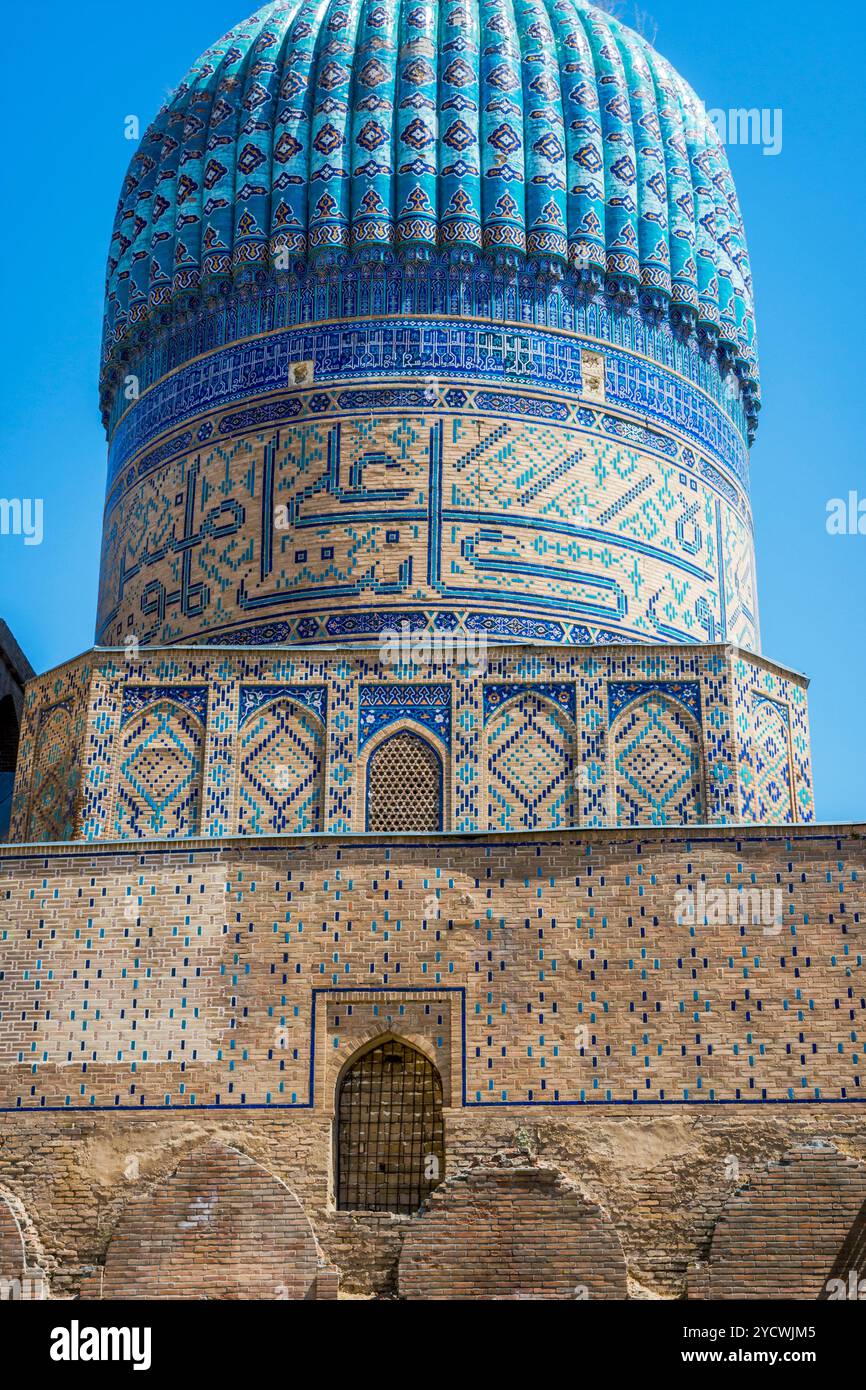 Restoration blue mosque dome hi-res stock photography and images - Alamy