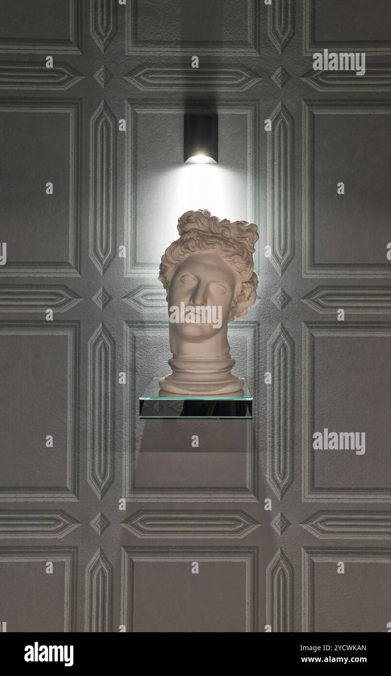 Apollo head statue hi-res stock photography and images - Alamy
