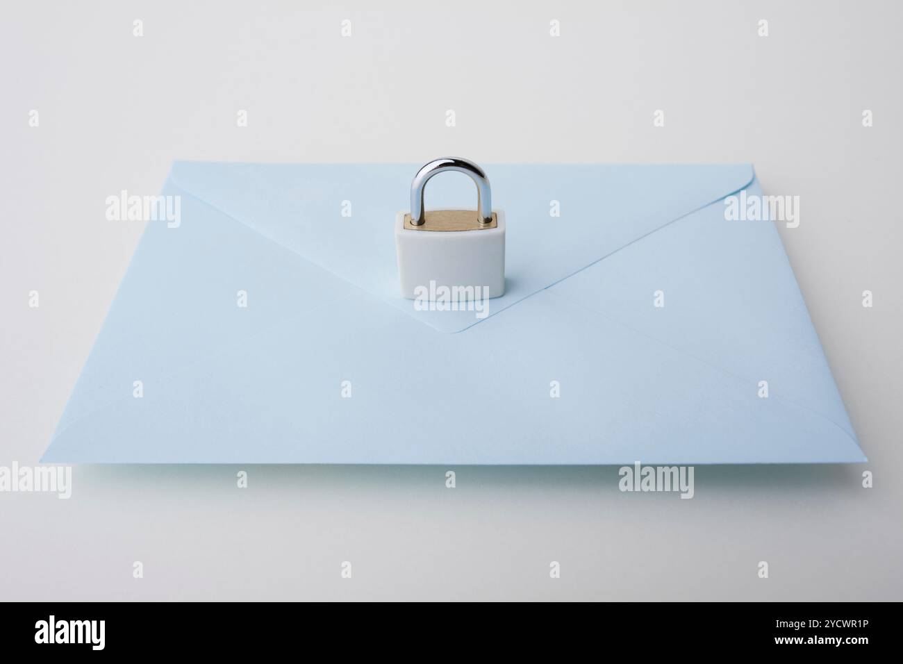 Envelope and key Stock Photo - Alamy