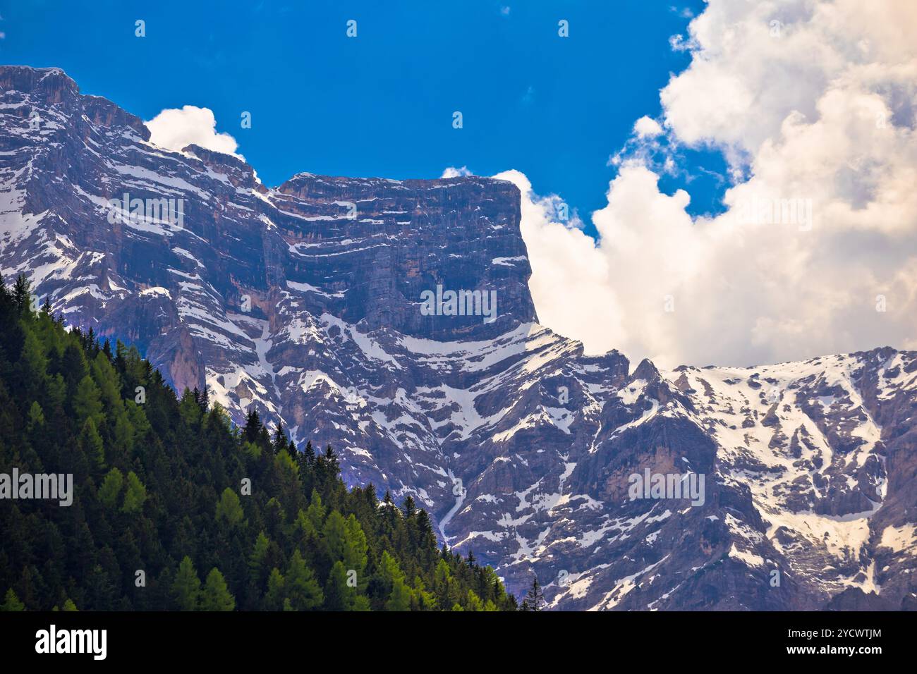 Layers mountain dolomites hi-res stock photography and images - Alamy