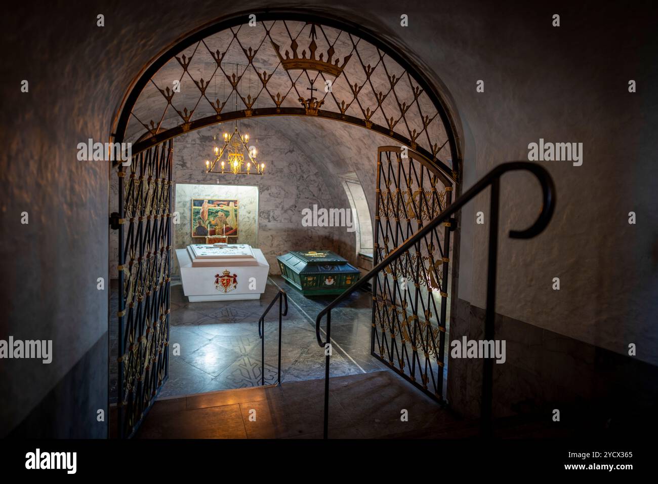 Oslo 20241015. Norwegian King Haakon and Queen Maud are laid to rest in ...