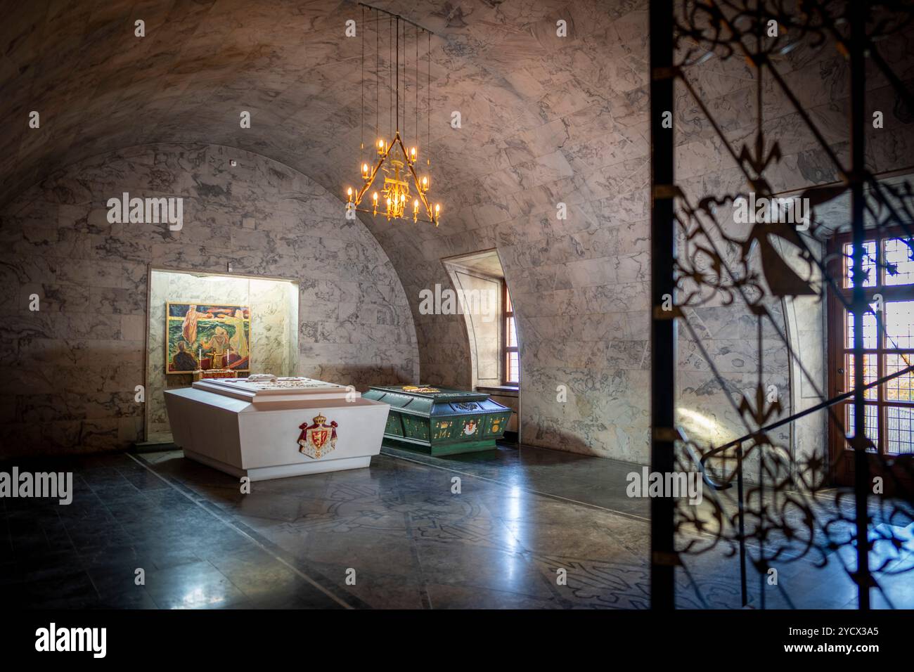 Oslo 20241015. Norwegian King Haakon and Queen Maud are laid to rest in ...