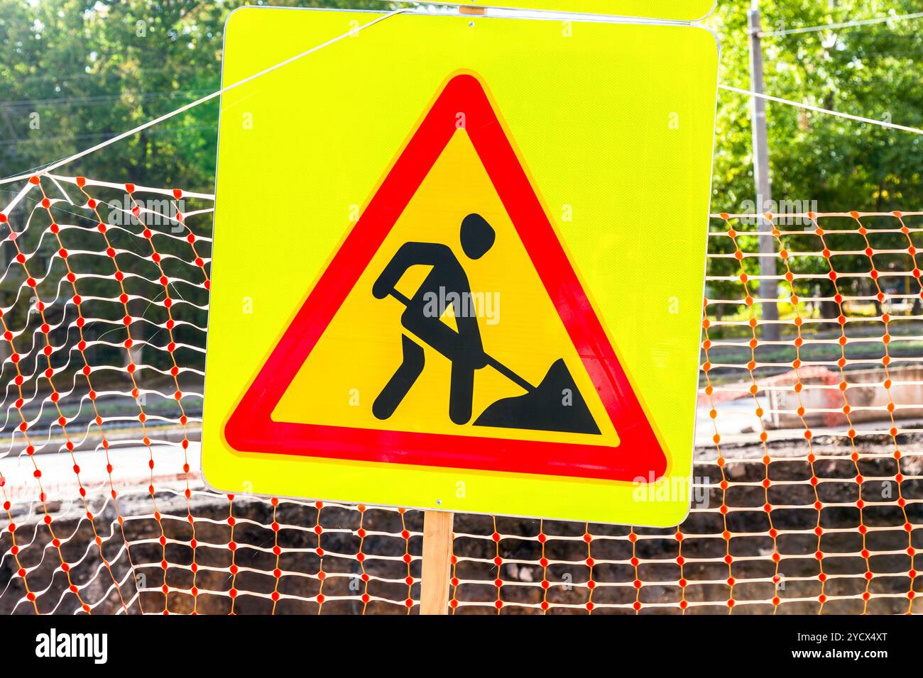 Road sign at the construction site in summer day Stock Photo - Alamy