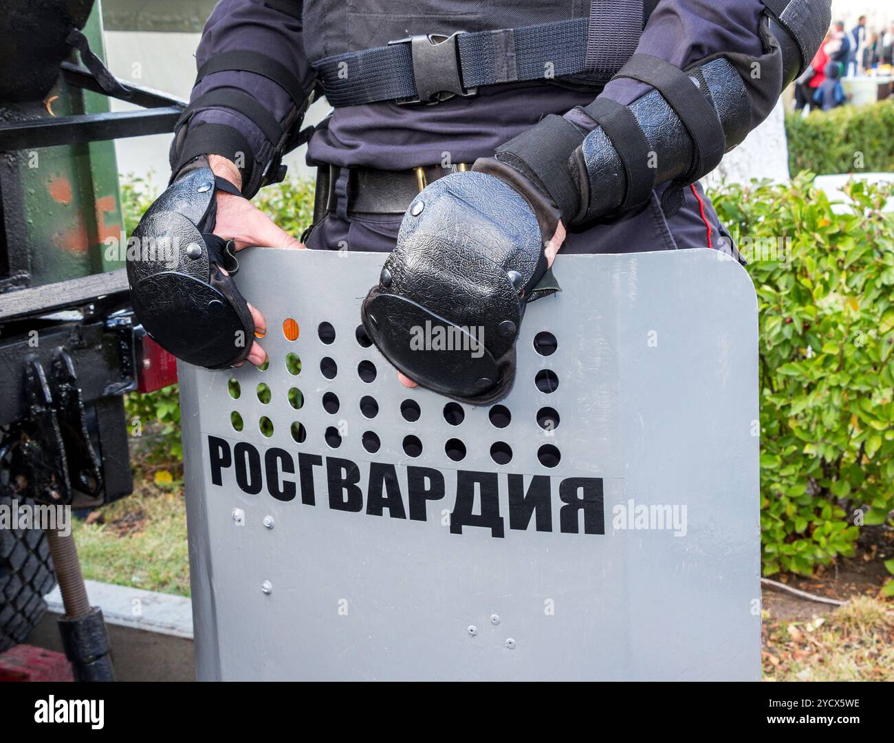 Riot police riot equipment shields hi-res stock photography and images ...