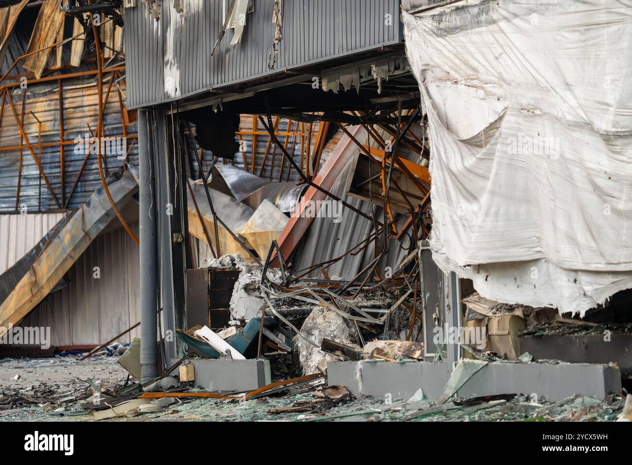 Images captures the devastating aftermath of a fire that ripped through ...