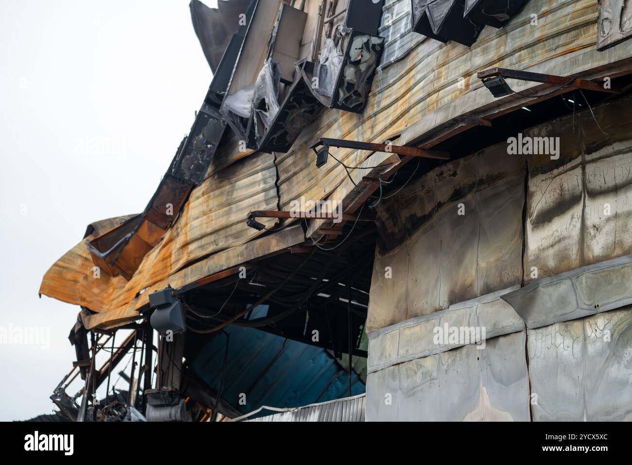 Images captures the devastating aftermath of a fire that ripped through ...