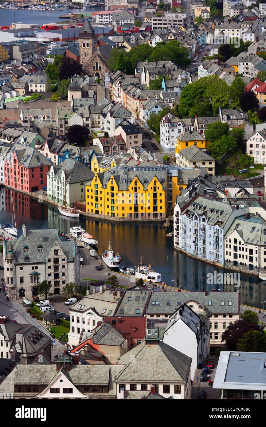 Aksla city alesund norway aerial hi-res stock photography and images ...
