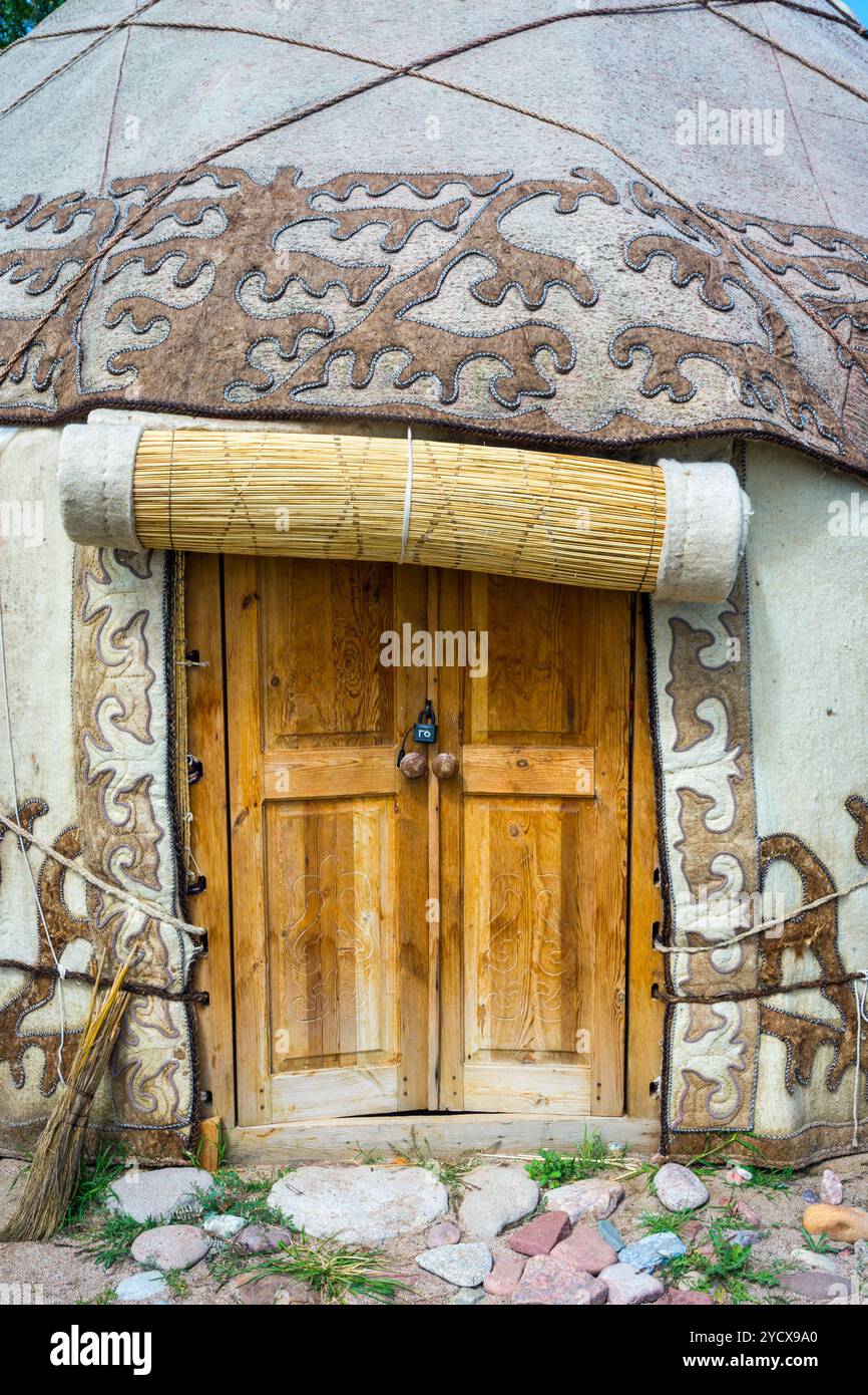 Yurt entrance hi-res stock photography and images - Alamy