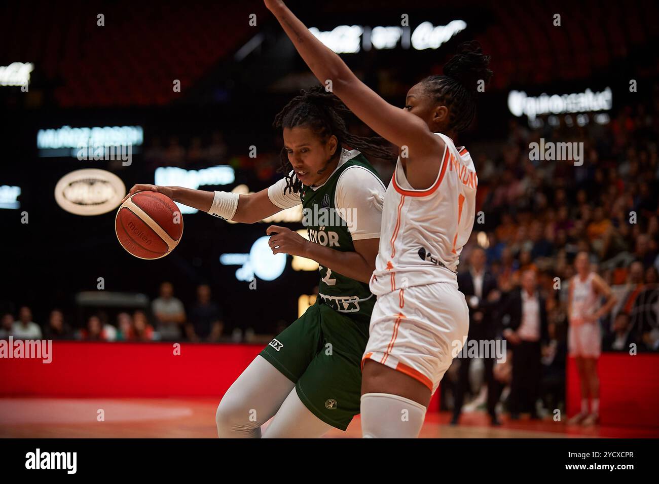 Cyesha goree hi-res stock photography and images - Alamy