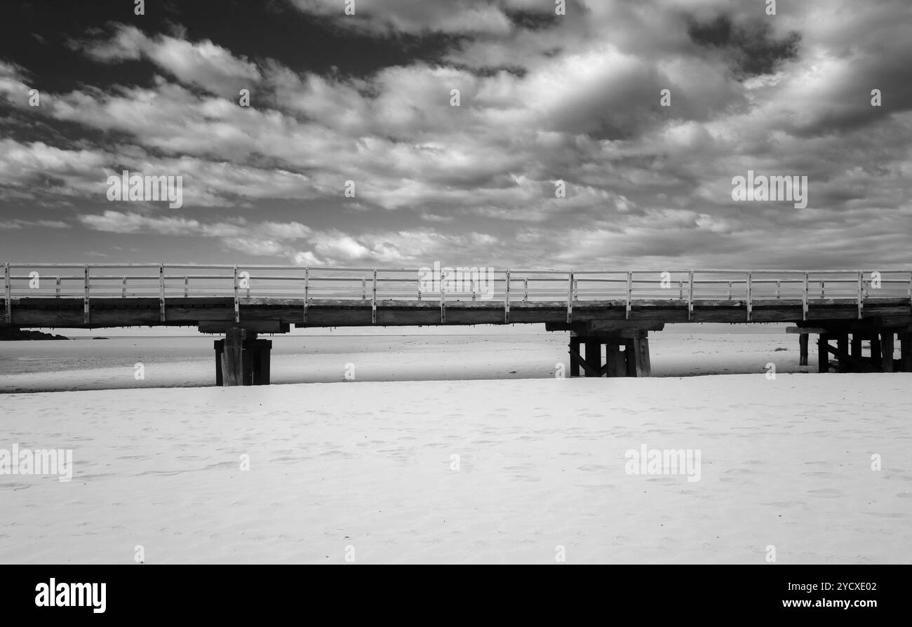 Cuttagee bridge hi-res stock photography and images - Alamy