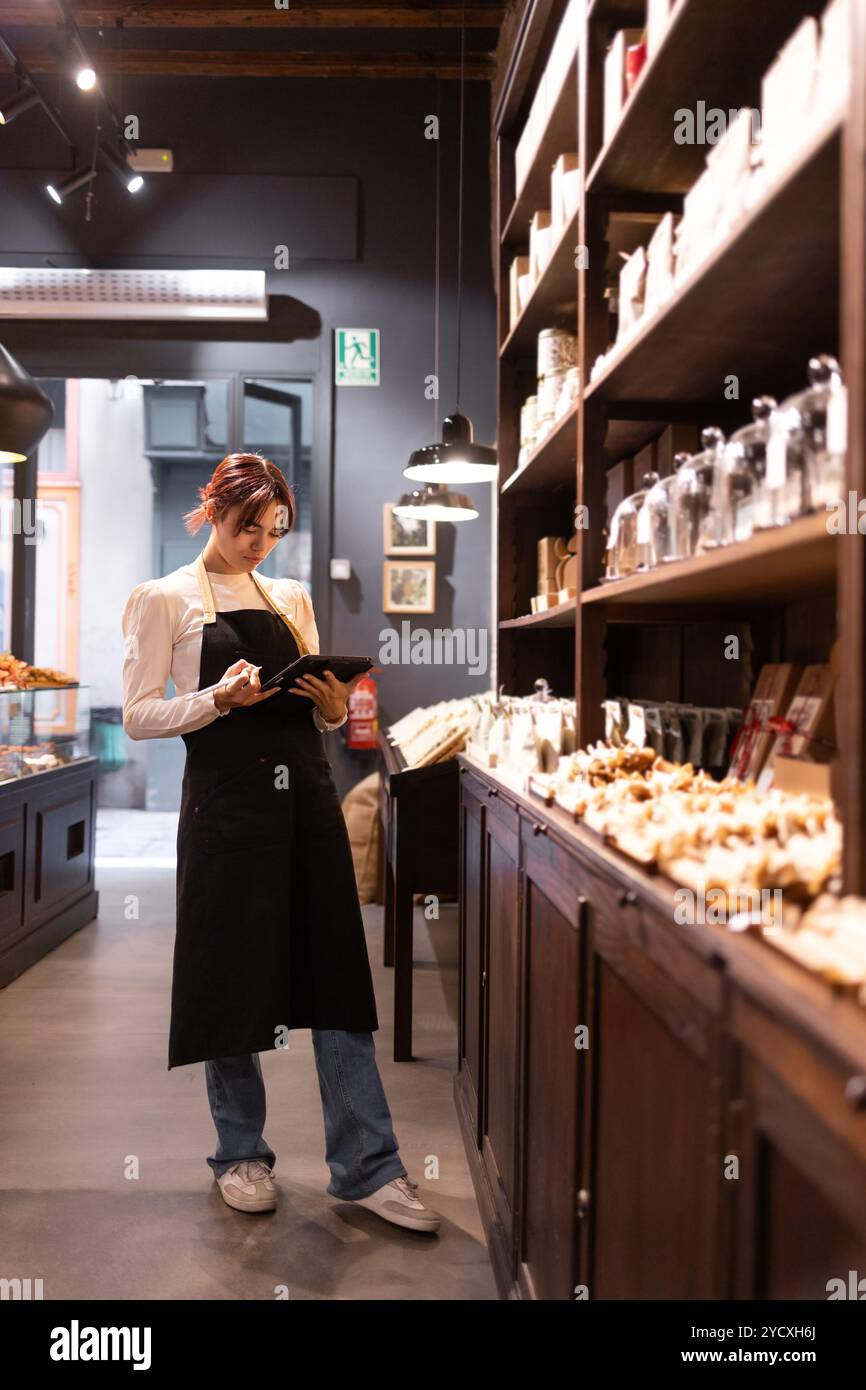 Food inventory management hi-res stock photography and images - Alamy