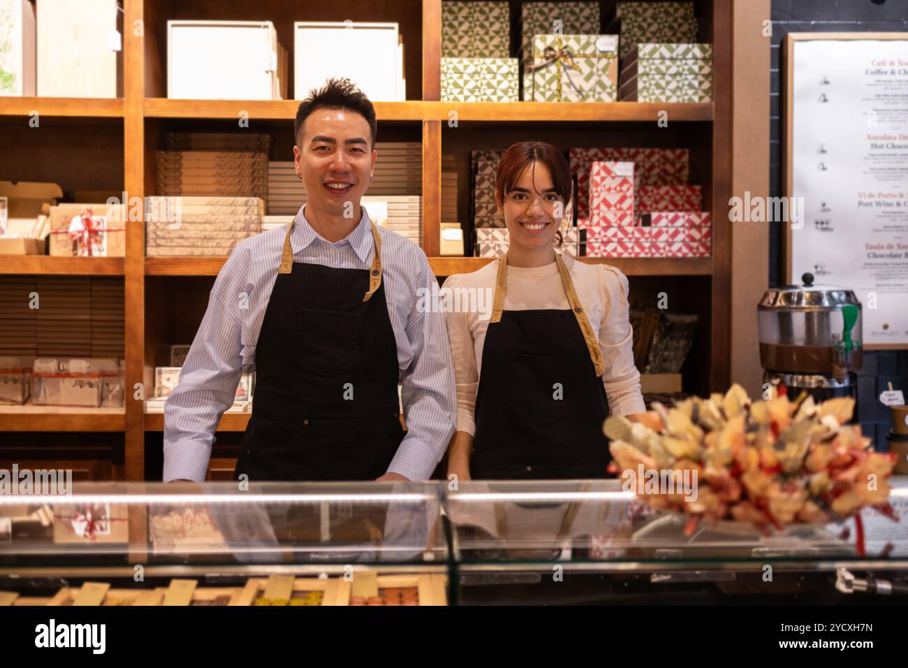 Mall setup hi-res stock photography and images - Alamy