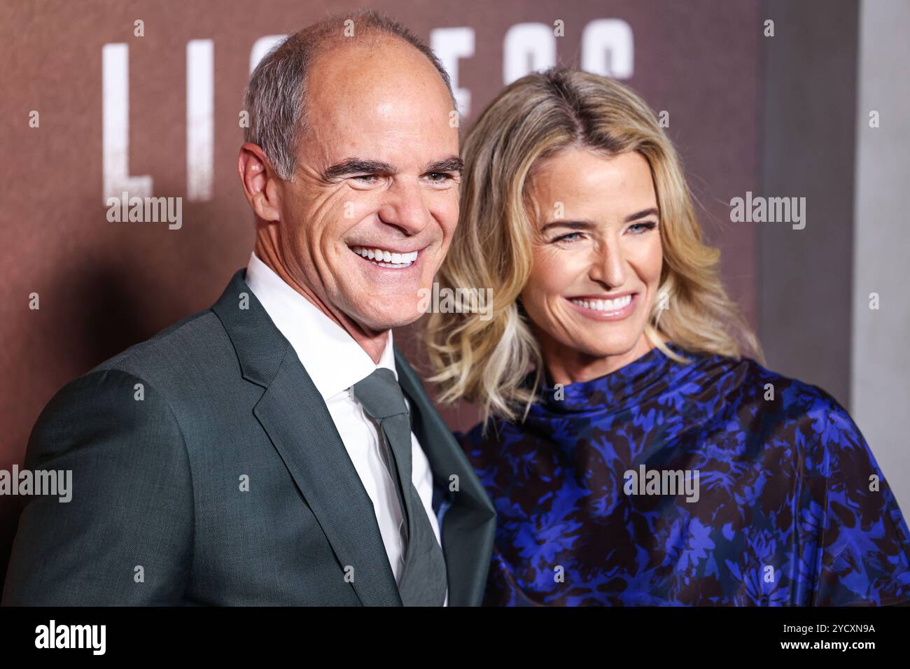 Esposa Del Actor Michael Kelly Who Is Mod Squad Actor Michael Cole's