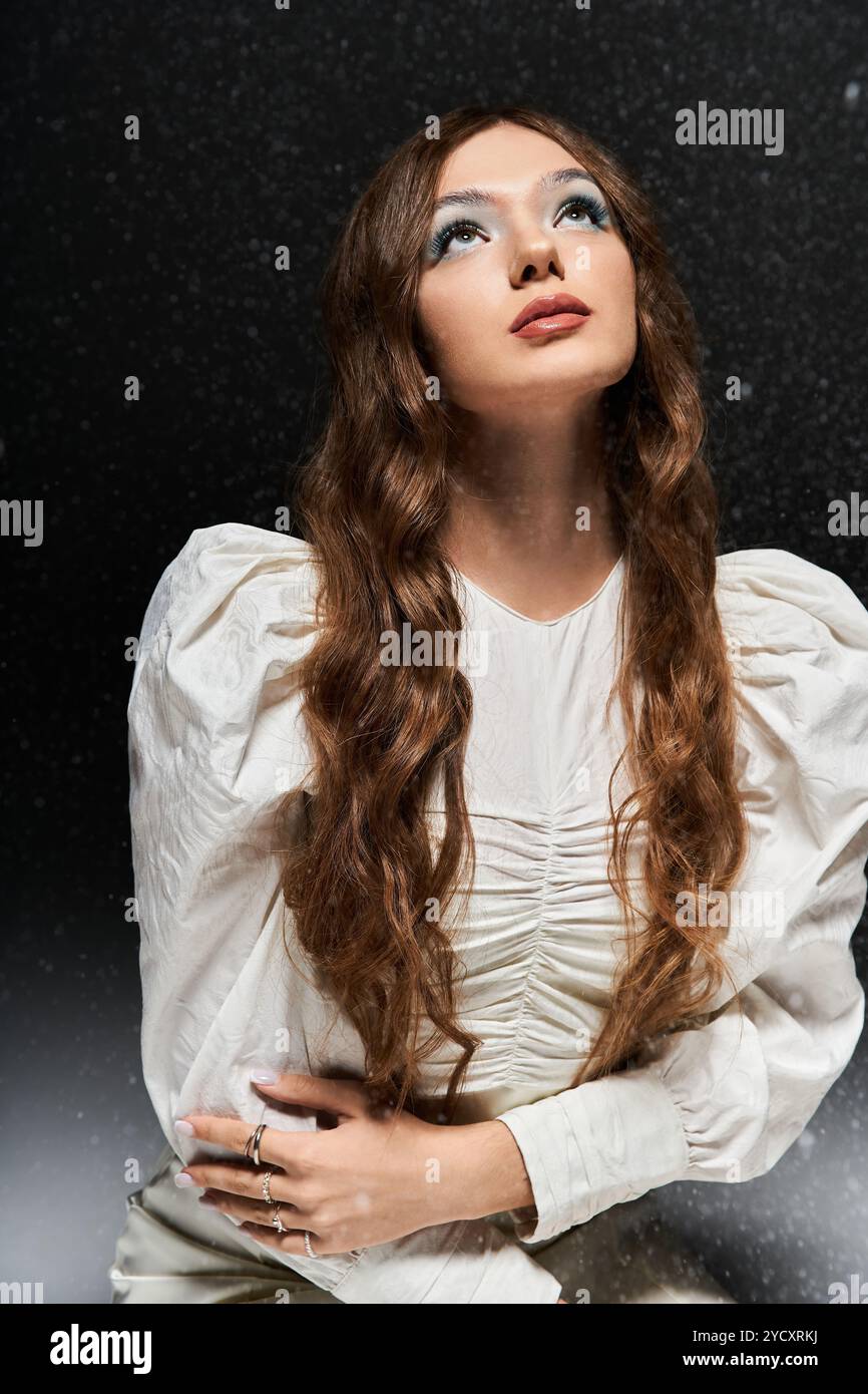 Beautiful young woman gazes hi-res stock photography and images - Alamy