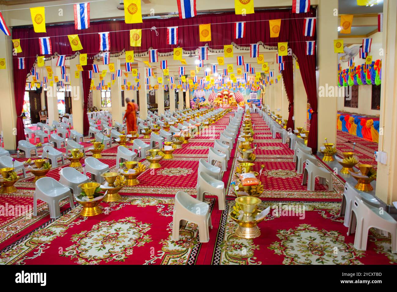 Ka thin ceremony hi-res stock photography and images - Alamy