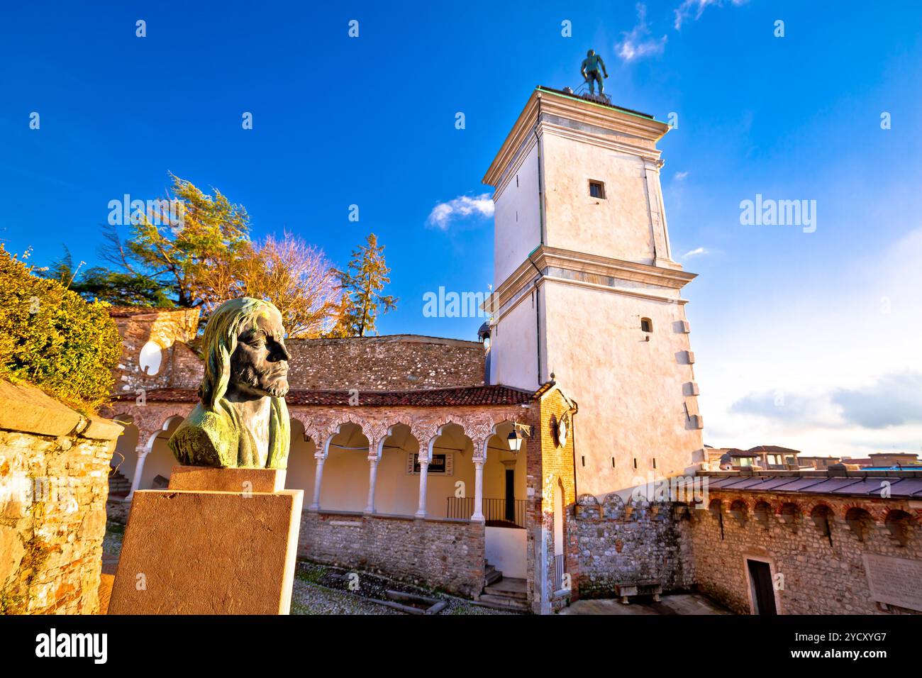 Rural landmarks hi-res stock photography and images - Alamy