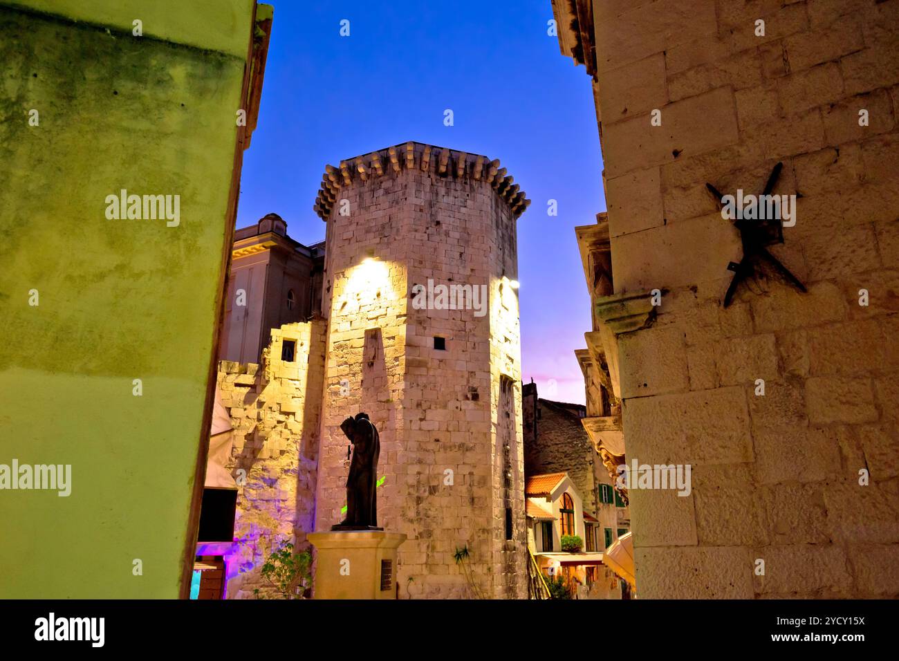 Street view split croatia hi-res stock photography and images - Alamy