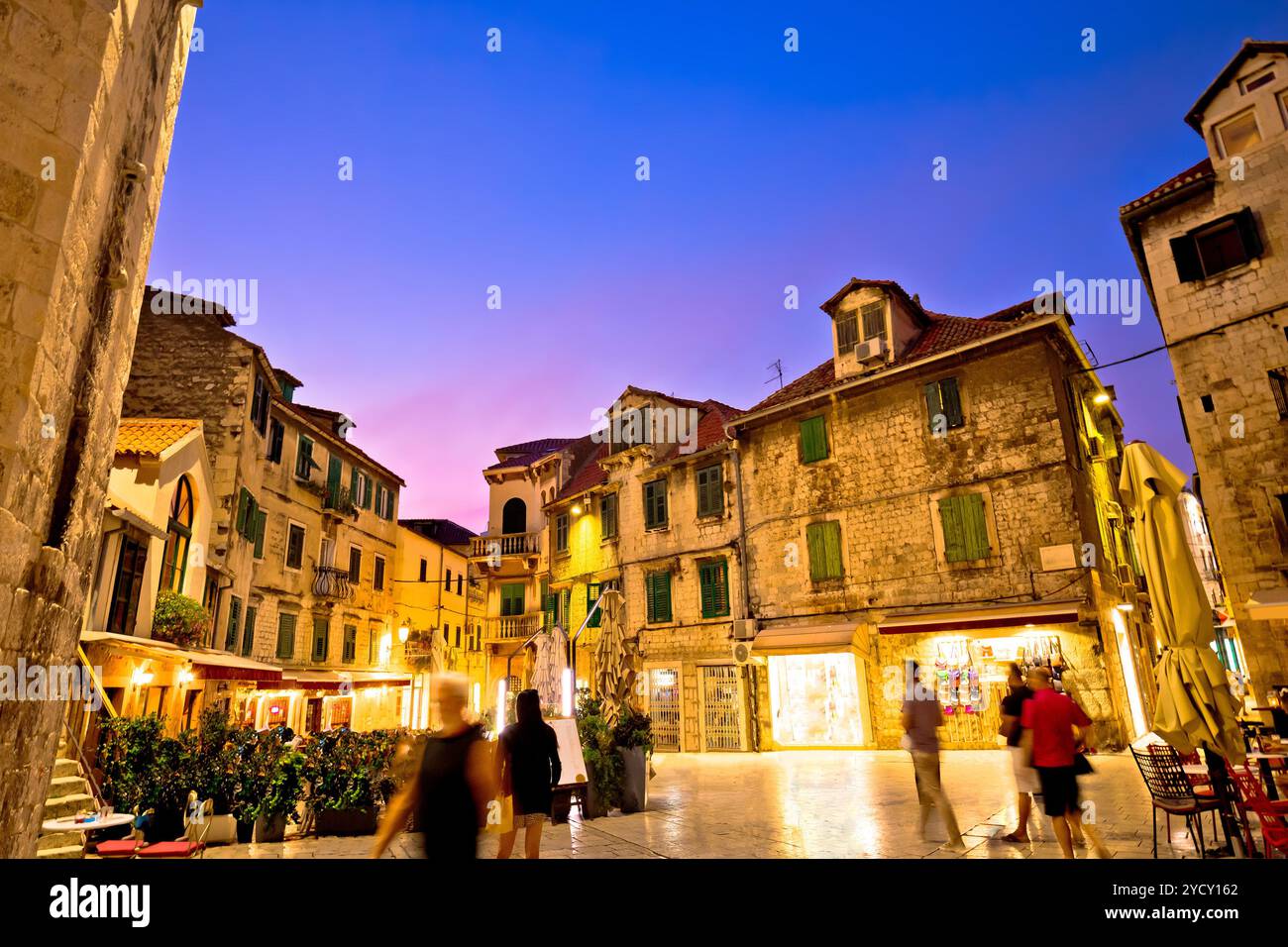 Street view split croatia hi-res stock photography and images - Alamy