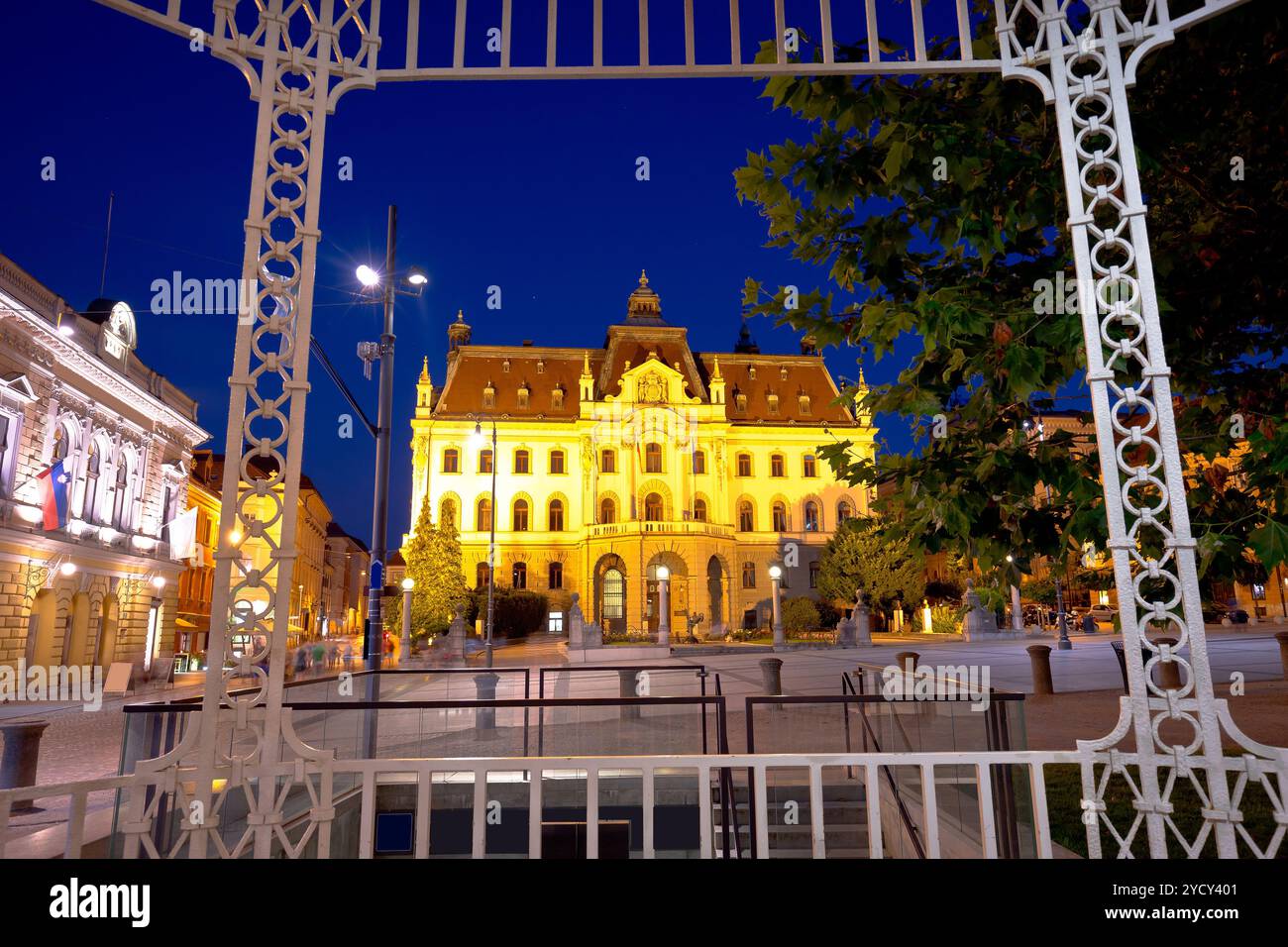 Ljubljana city hall square hi-res stock photography and images - Alamy