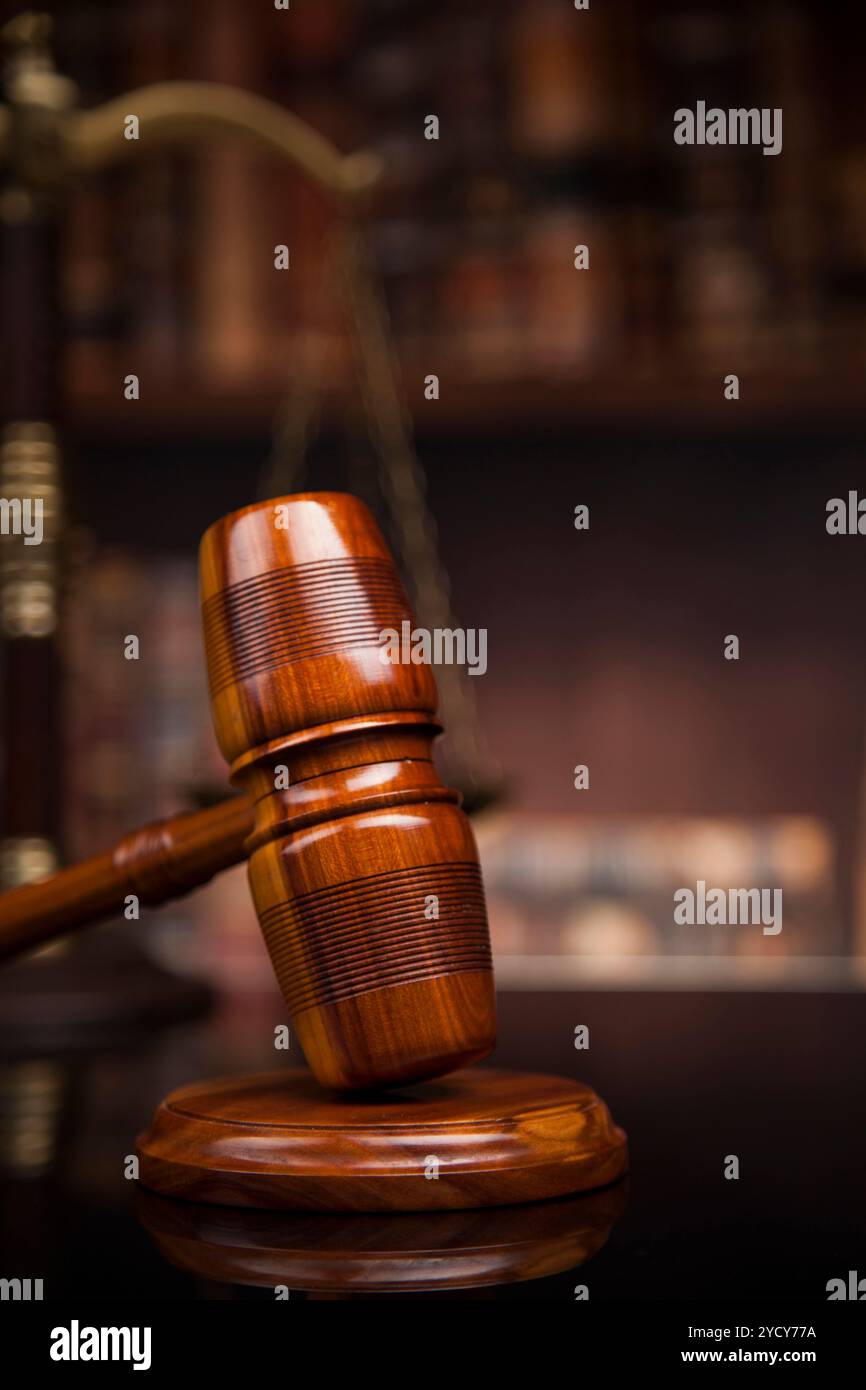 Law books, mallet of the judge, Courtroom background Stock Photo - Alamy
