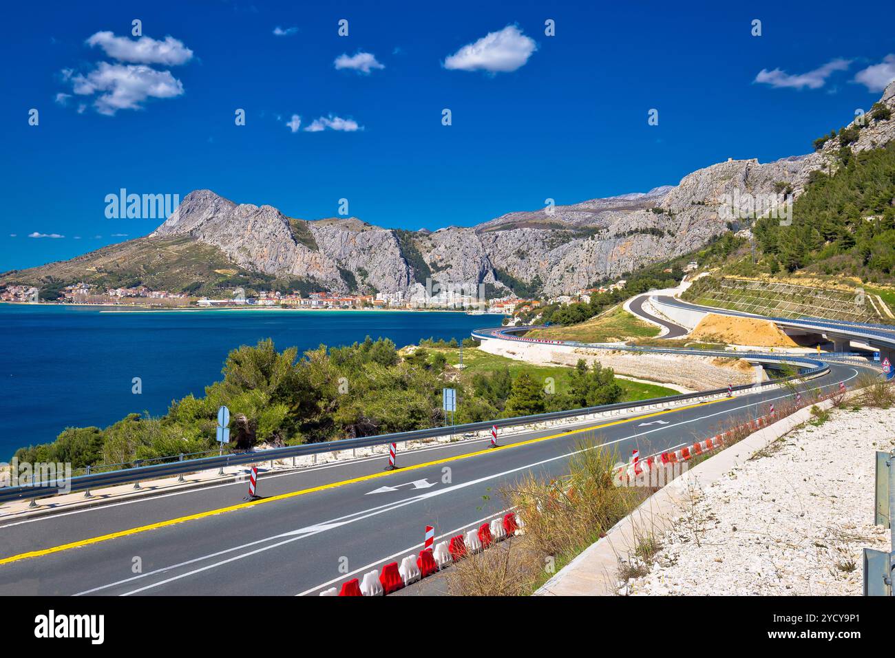 Aerial view cliff sea road hi-res stock photography and images - Alamy