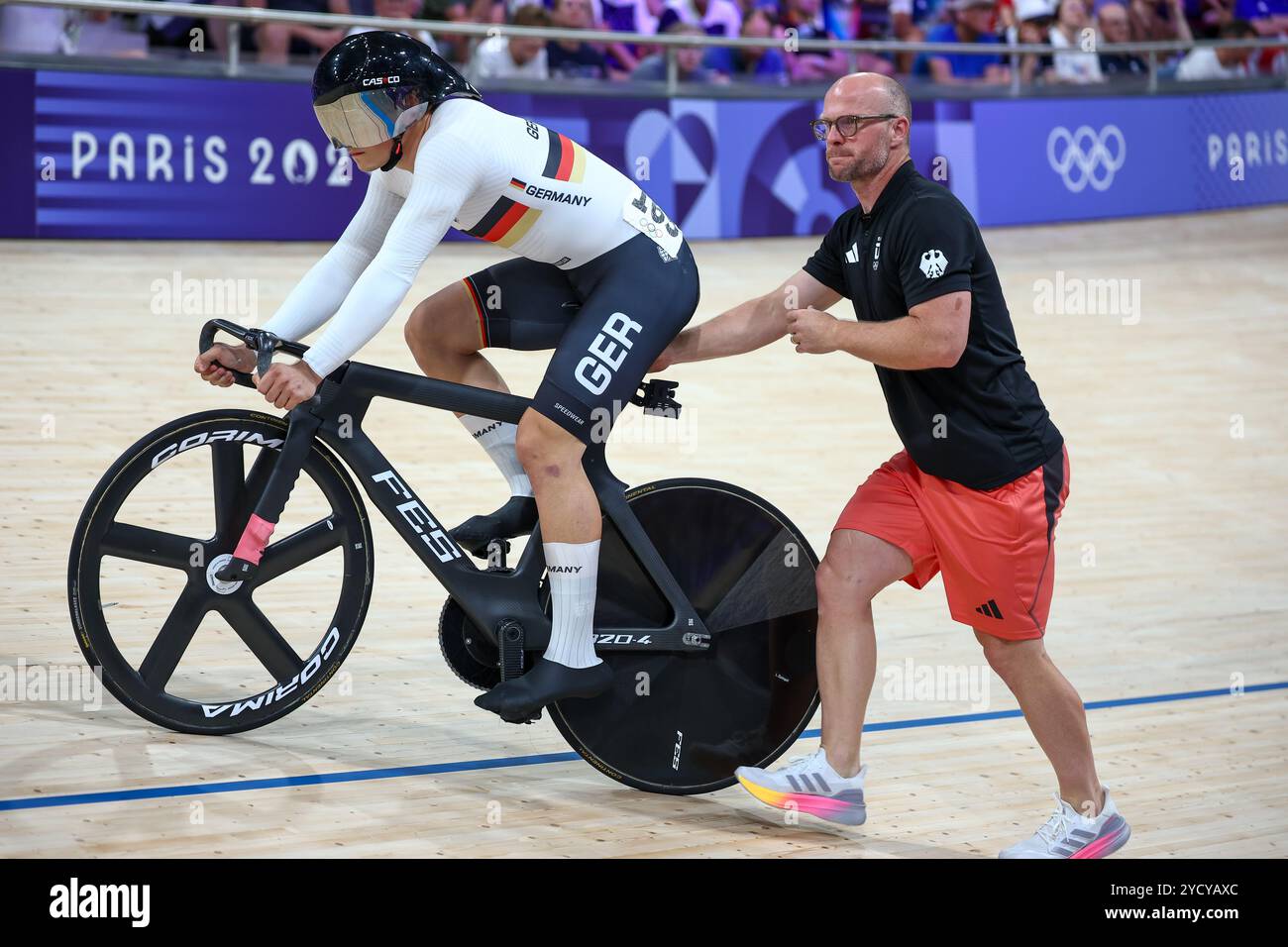 11 August 2024, France, Paris: Olympics, Paris 2024, cycling, track ...