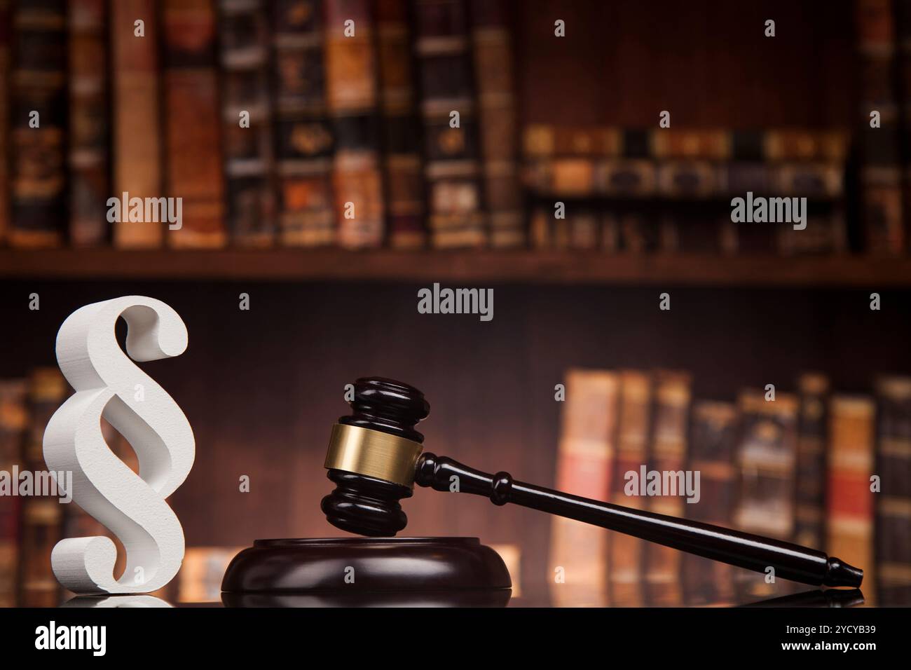 Court gavel,Law theme, mallet of justice, Paragraph, mirror background ...