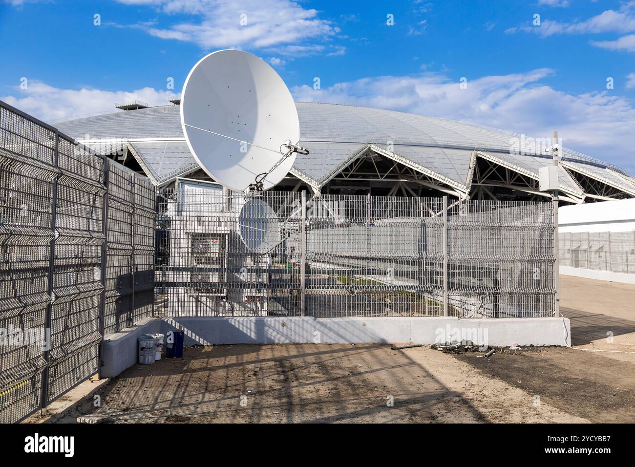 Communication signal hi-res stock photography and images - Alamy