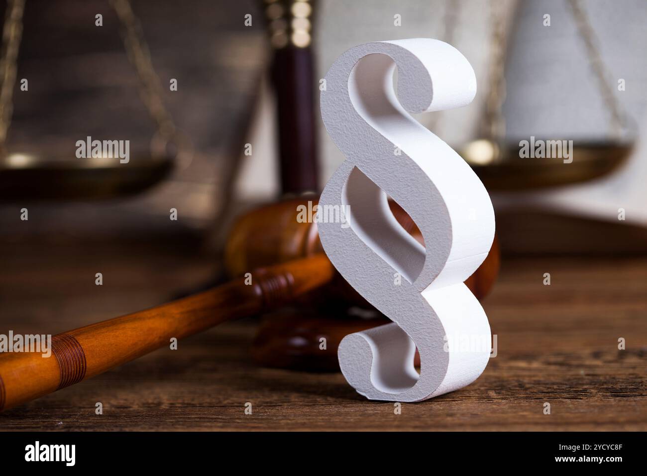 Paragraph sign, Mallet, Law, legal code of justice concept Stock Photo ...
