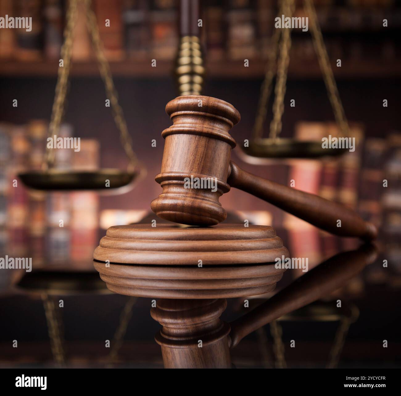 Law theme, mallet of the judge, wooden desk, books Stock Photo - Alamy