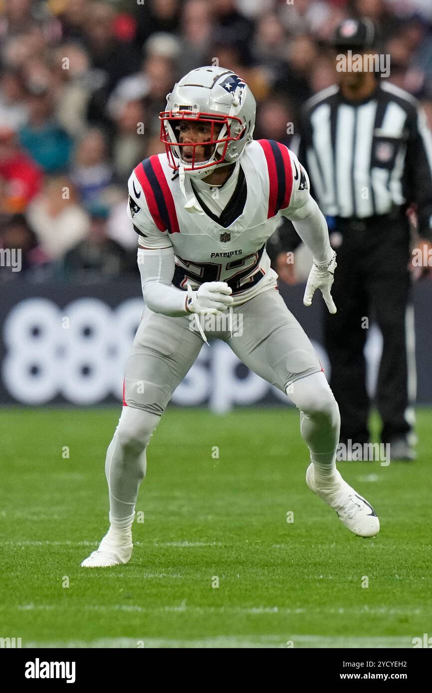 New England Patriots cornerback Marco Wilson (22) in coverage against ...