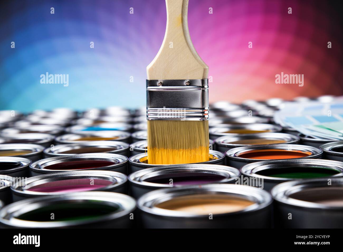 Art paint cans hi-res stock photography and images - Alamy