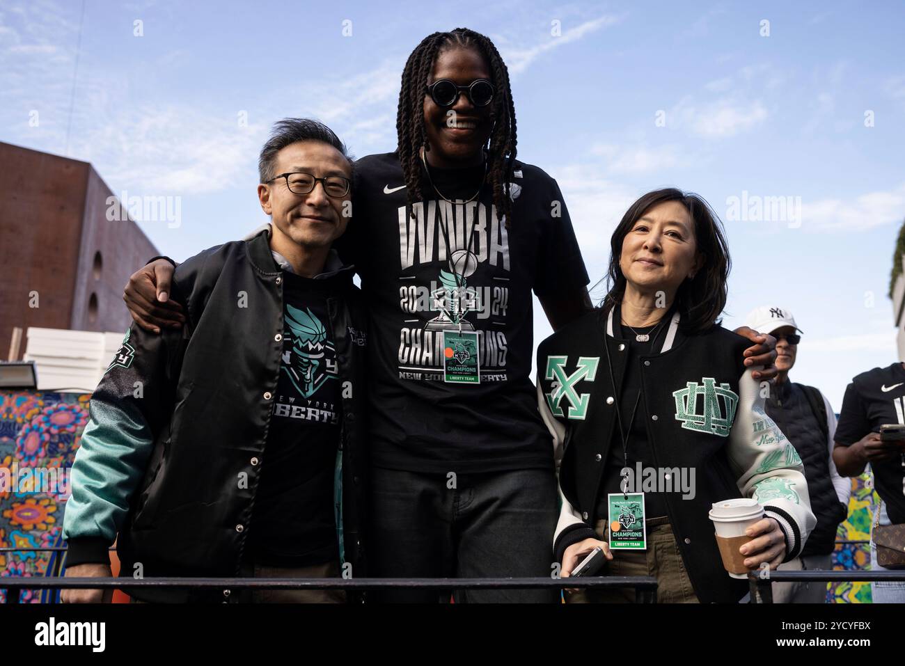 New York Liberty's owner Joe Tsai, left, and Clara Wu Tsai, right, pose ...