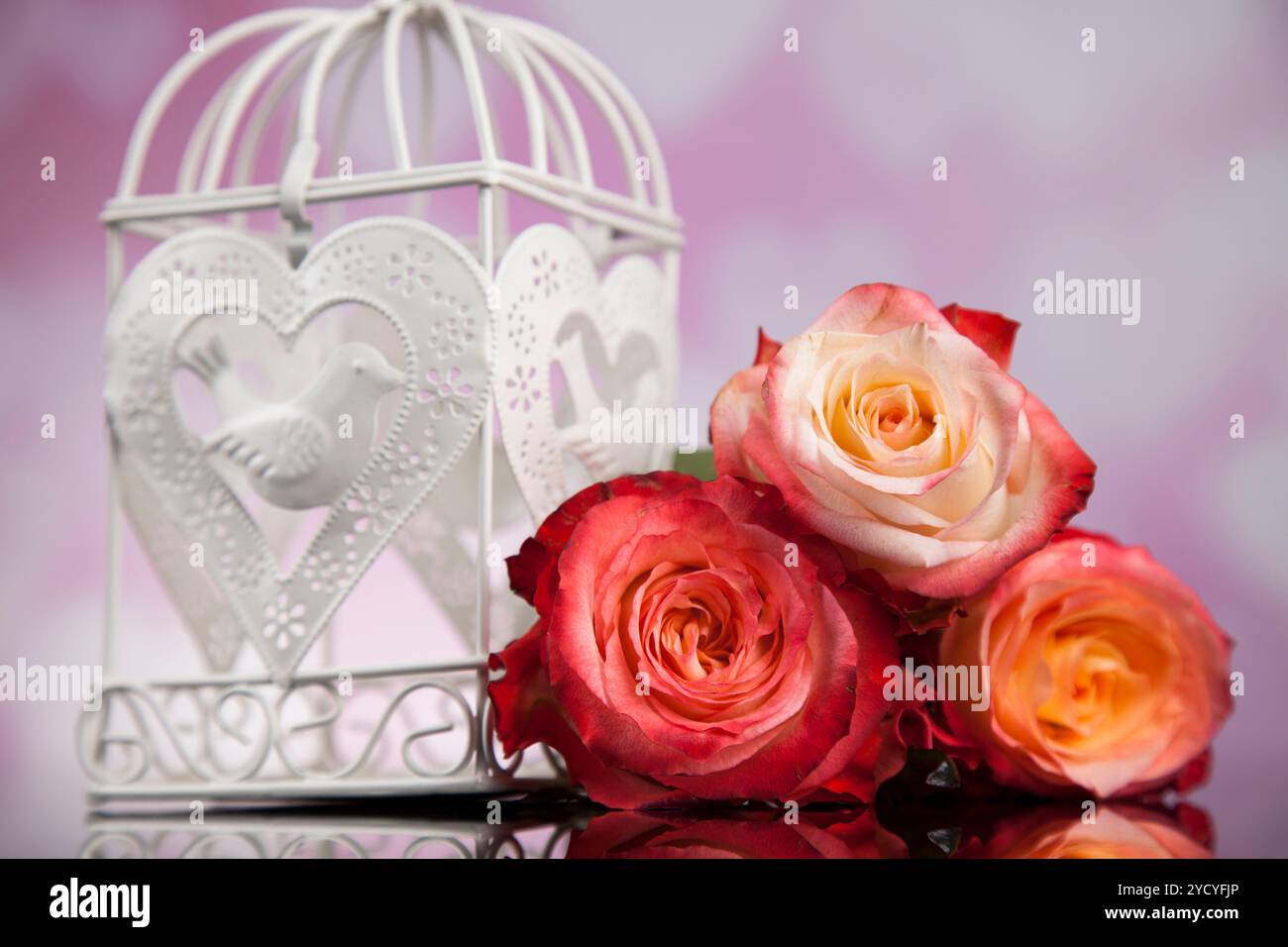 Romantic vintage love background Stock Photo - Alamy