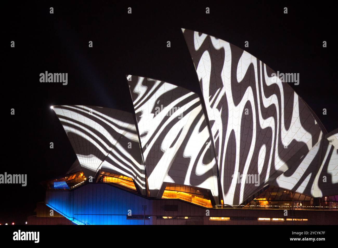 Sydney opera house under hi-res stock photography and images - Alamy