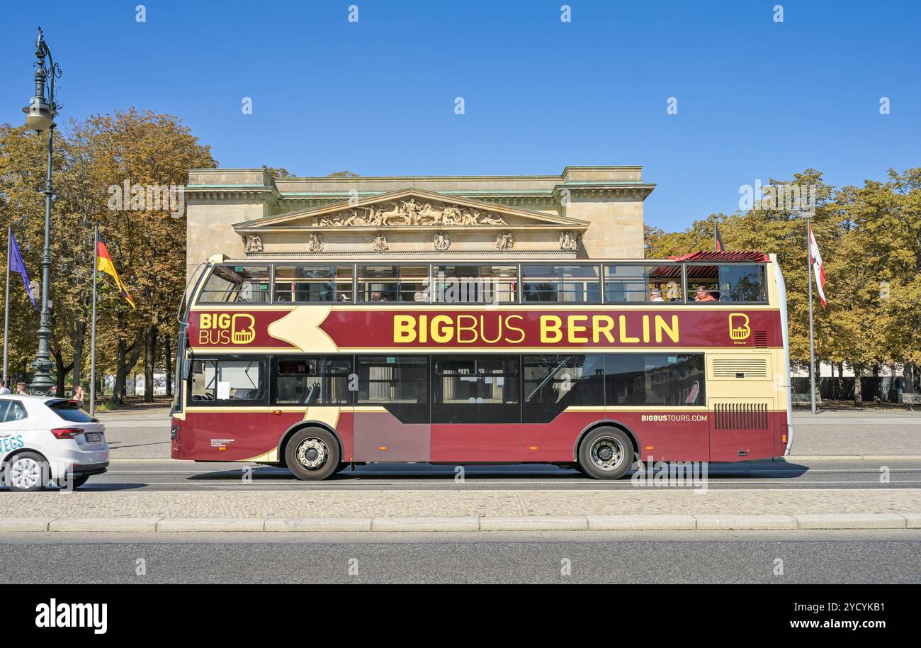 Bigbus, Touristen, Stadtrundfahrt, Unter den Linden, Mitte, Berlin ...